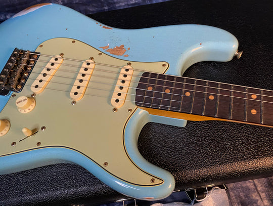 Electric Guitars – bizarreguitarreno